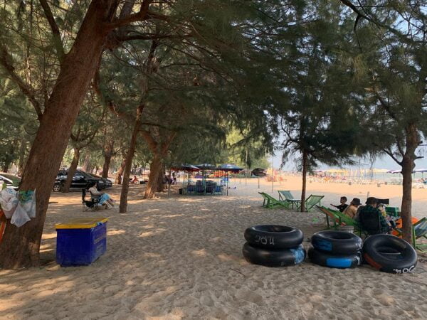 Things to do in Cha am: beaches, Buddhas and... bats? - The Occasional ...
