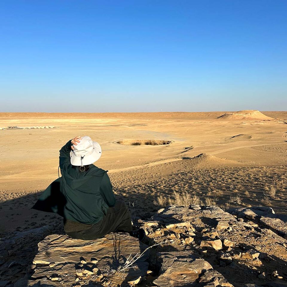 Overnight at the Gates of Hell: Visiting Darvaza Gas Crater in ...